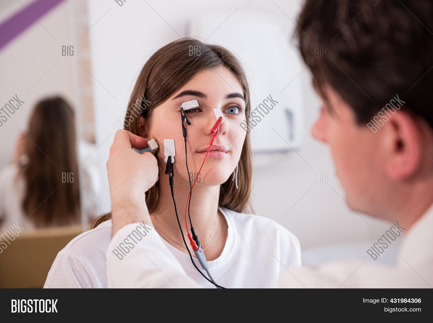 Patient Nerves Testing Image & Photo (Free Trial) | Bigstock