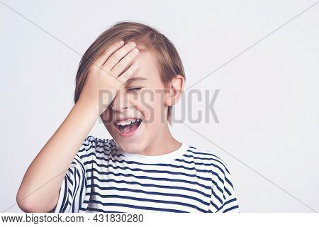 Boy Slapping Forehead Image & Photo (Free Trial) | Bigstock