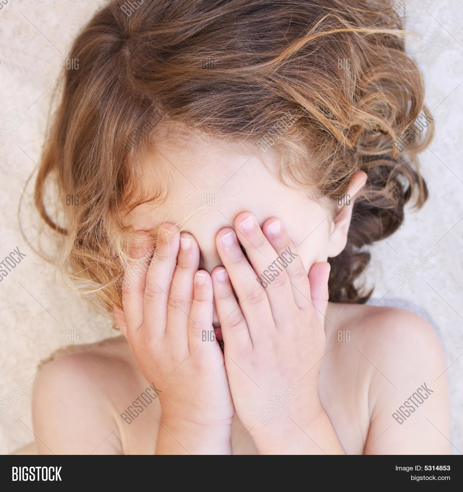 Child Tantruming Image & Photo (Free Trial) | Bigstock