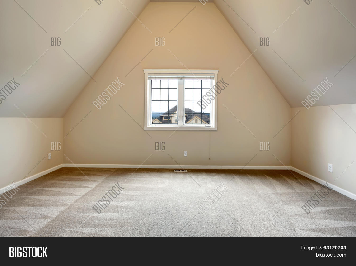 Empty Room Vaulted Image & Photo (Free Trial) | Bigstock
