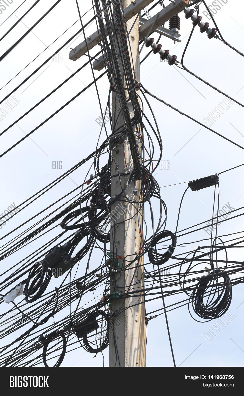 Messy Cable Image & Photo (Free Trial) | Bigstock