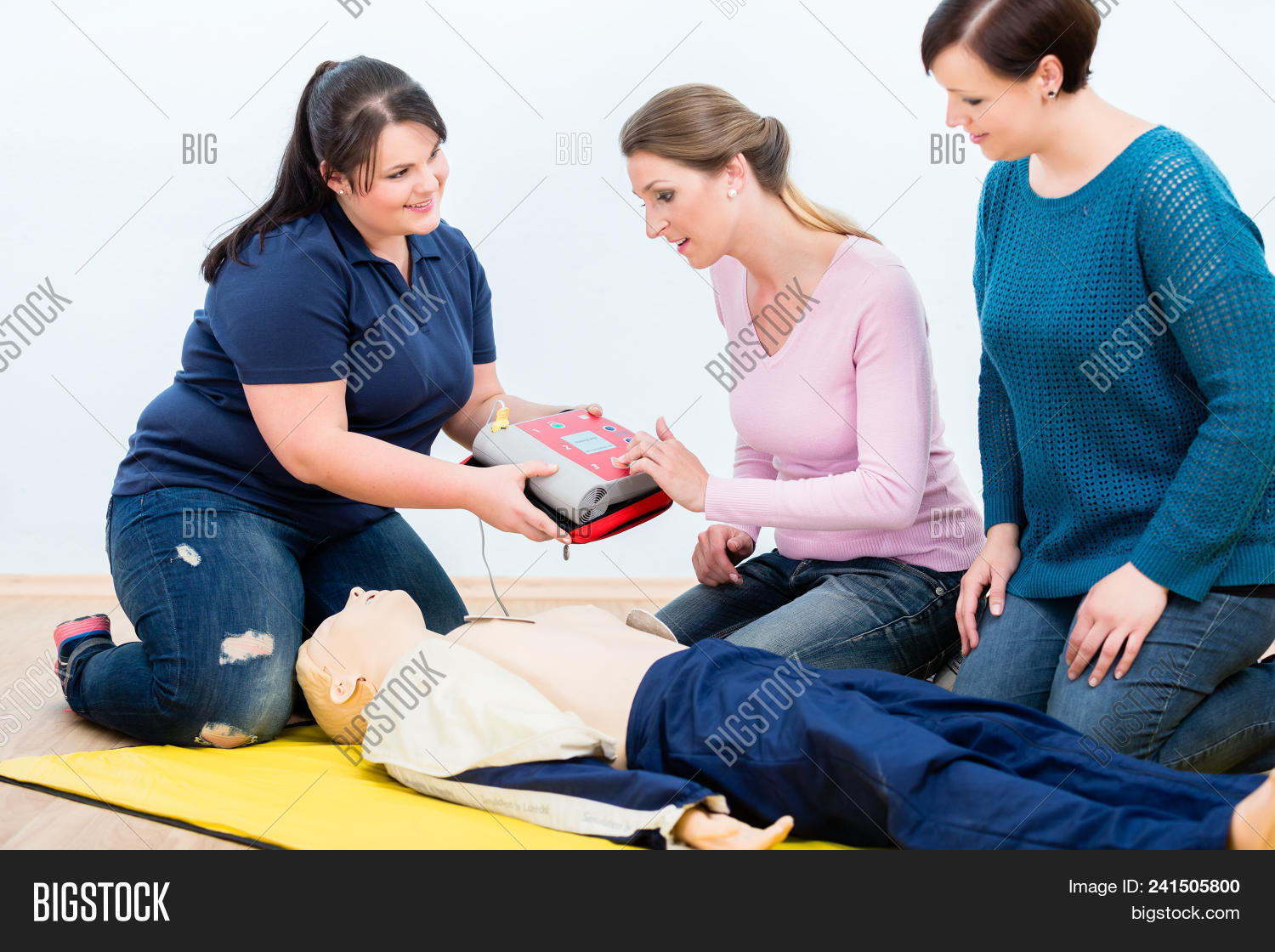 First Aid Trainees Image & Photo (Free Trial) | Bigstock