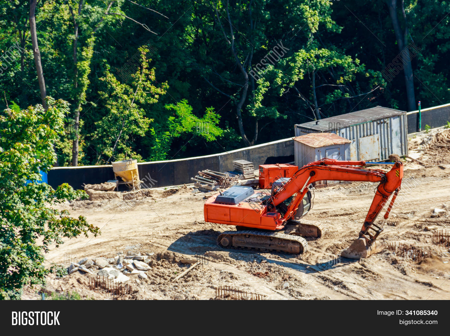 Orange Heavy Excavator Image & Photo (Free Trial) | Bigstock