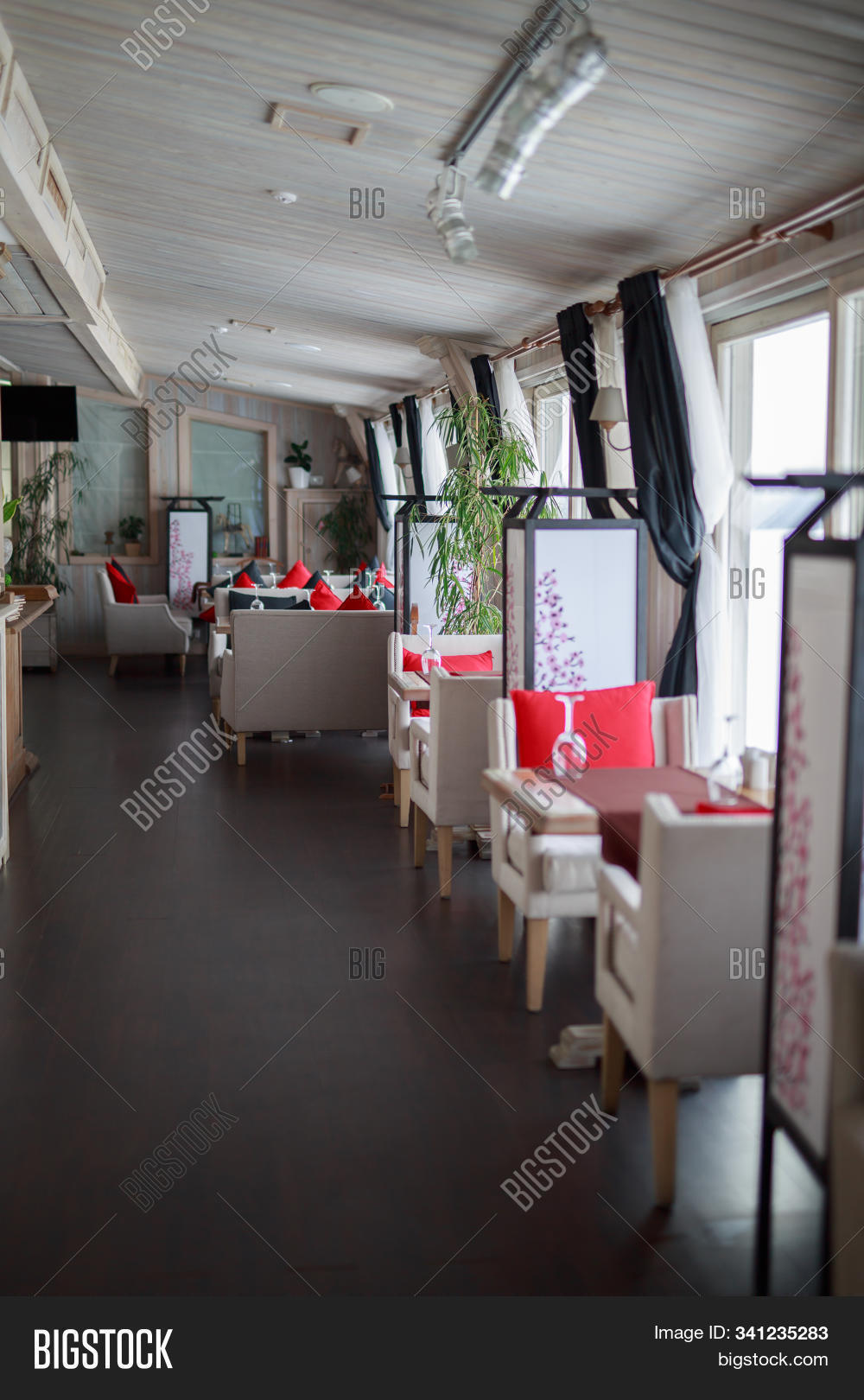 Restaurant Tables Image & Photo (Free Trial) | Bigstock