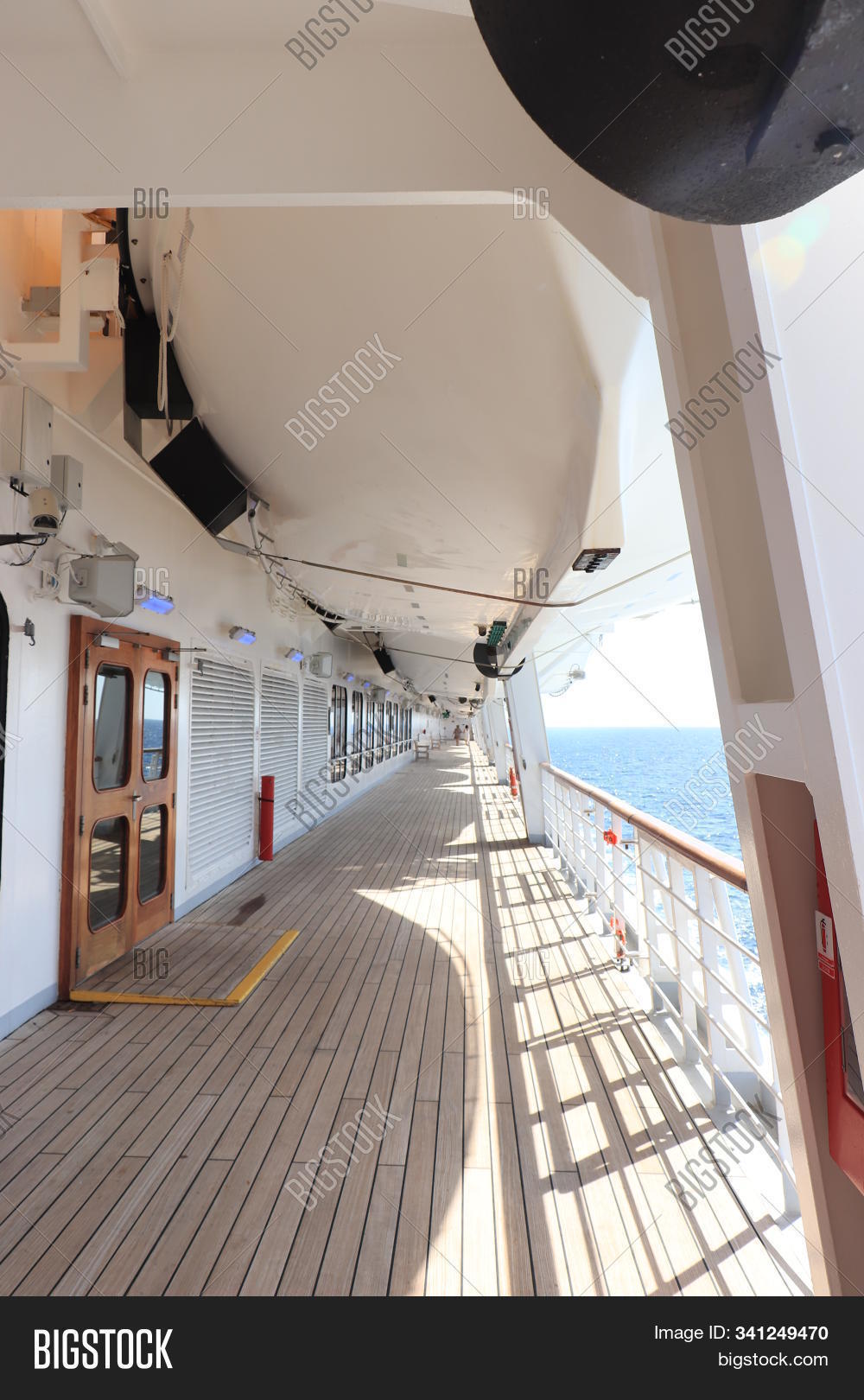 Cruised Ship Promenade Image & Photo (Free Trial) | Bigstock
