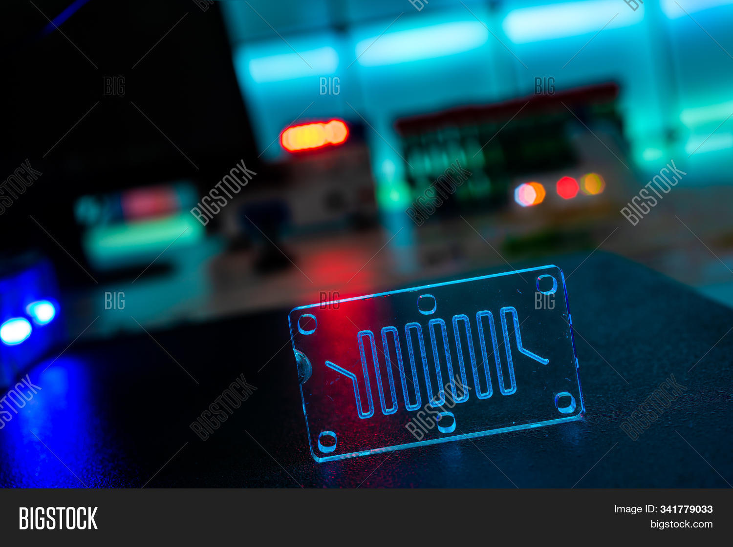 Organ-on--chip (OOC Image & Photo (Free Trial) | Bigstock