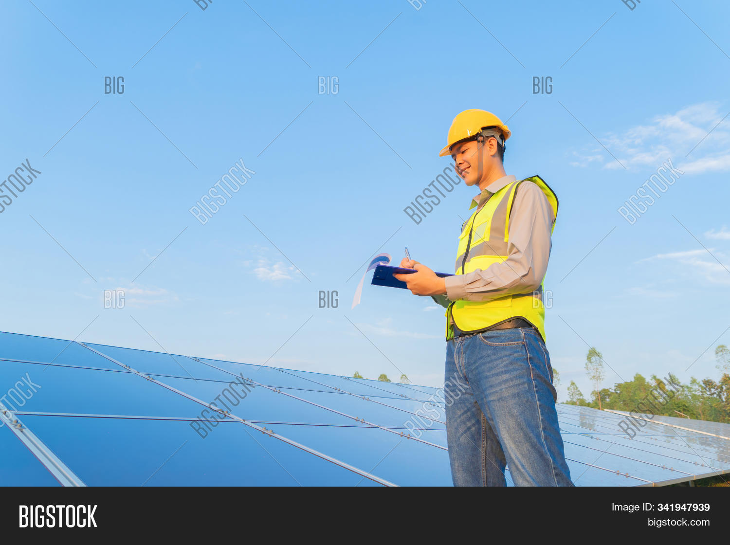 Portrait Engineer Man Image & Photo (Free Trial) | Bigstock