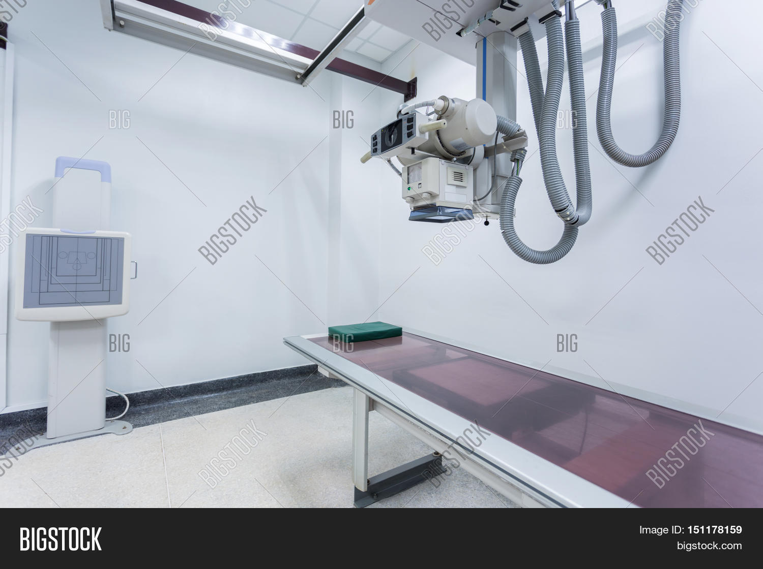 X-ray Room Hospital ER Image & Photo (Free Trial) | Bigstock