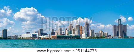 Panoramic View Detroit Image & Photo (Free Trial) | Bigstock
