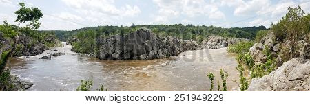 Potomac River Images, Illustrations & Vectors (Free) - Bigstock
