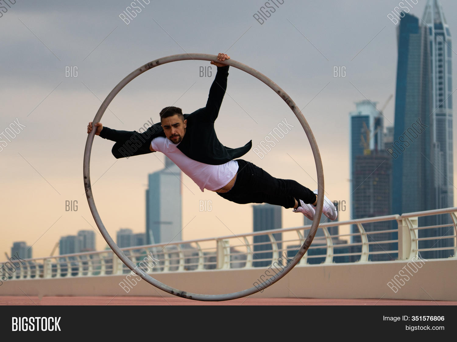 Cyr Wheel Artist Image & Photo (Free Trial) | Bigstock