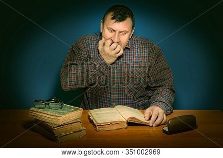 Man Reads Book. Head Image & Photo (Free Trial) | Bigstock