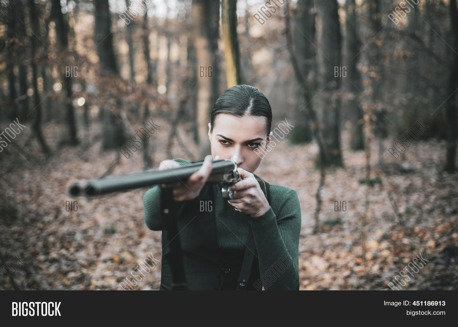Hunter Woman Shotgun Image & Photo (Free Trial) | Bigstock