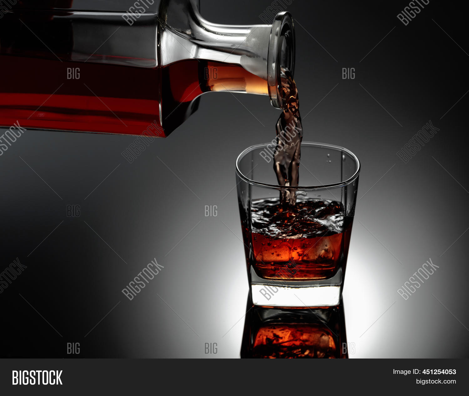 Whiskey Poured Image & Photo (Free Trial) | Bigstock