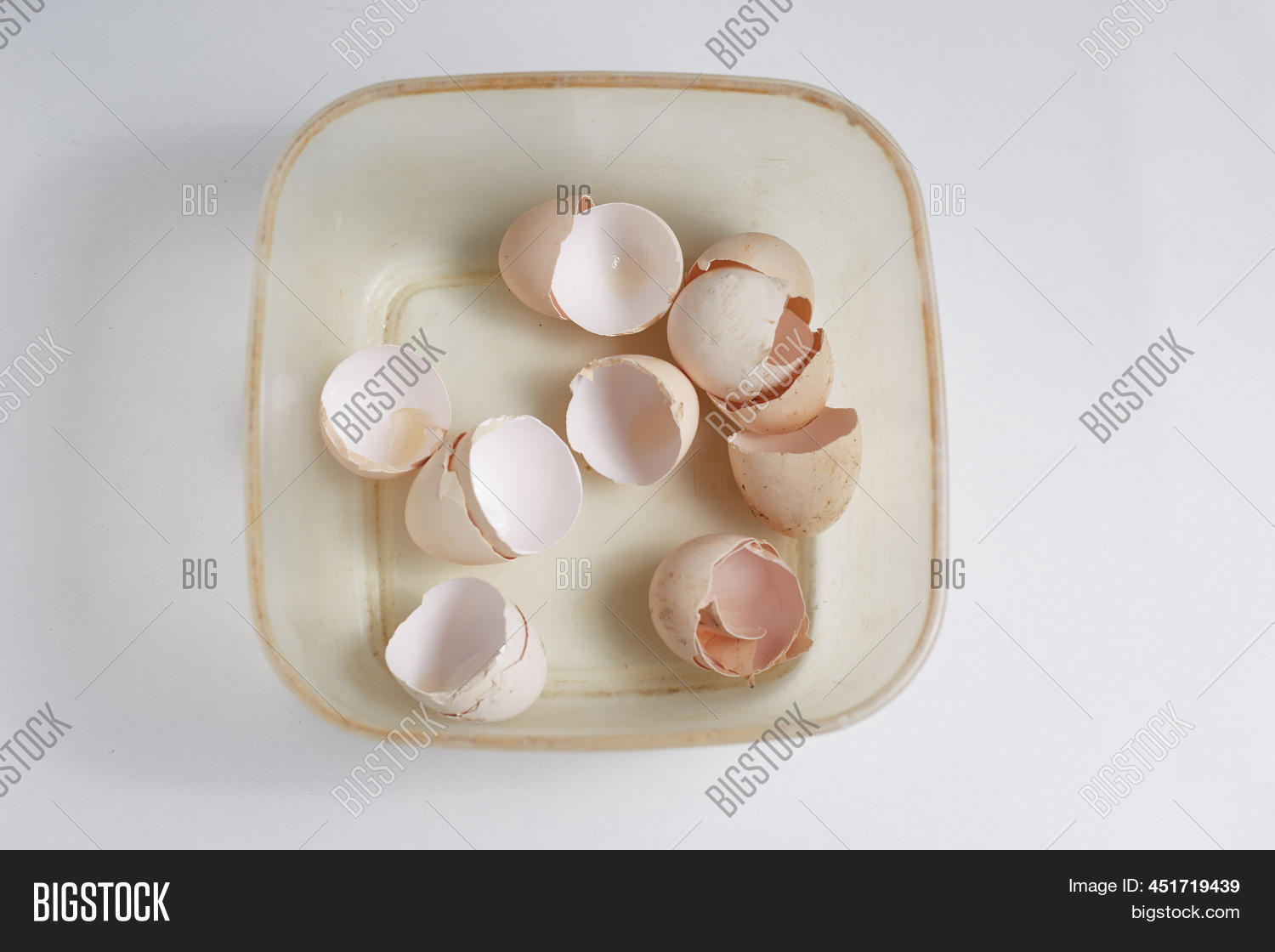 Dirty Eggshell Cup On Image & Photo (Free Trial) | Bigstock