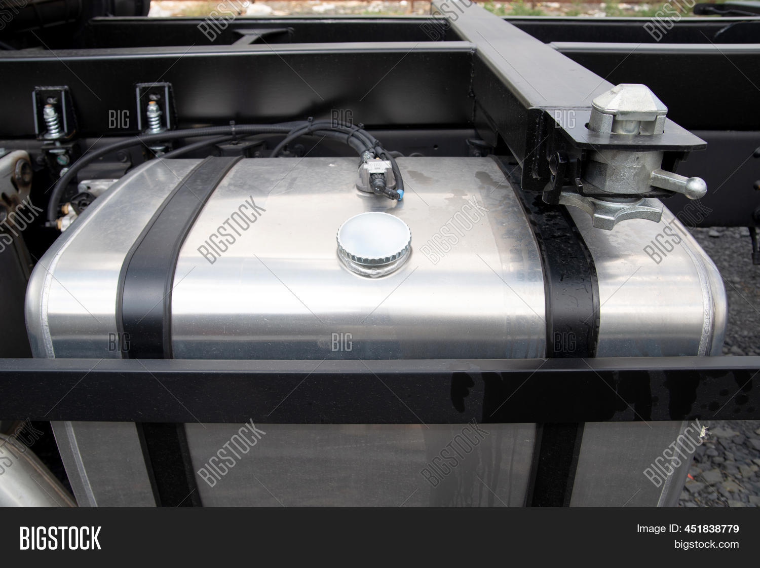 Aluminum Fuel Tank Image & Photo (Free Trial) | Bigstock