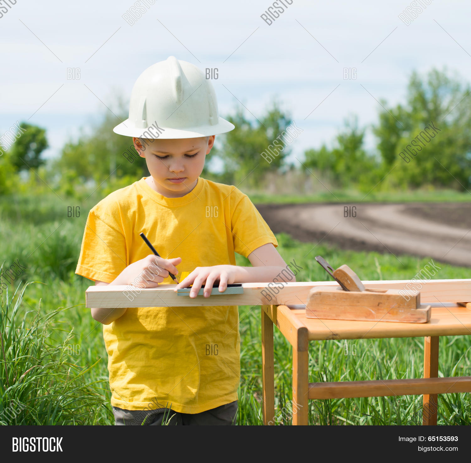 Little Carpenter Image & Photo (Free Trial) | Bigstock