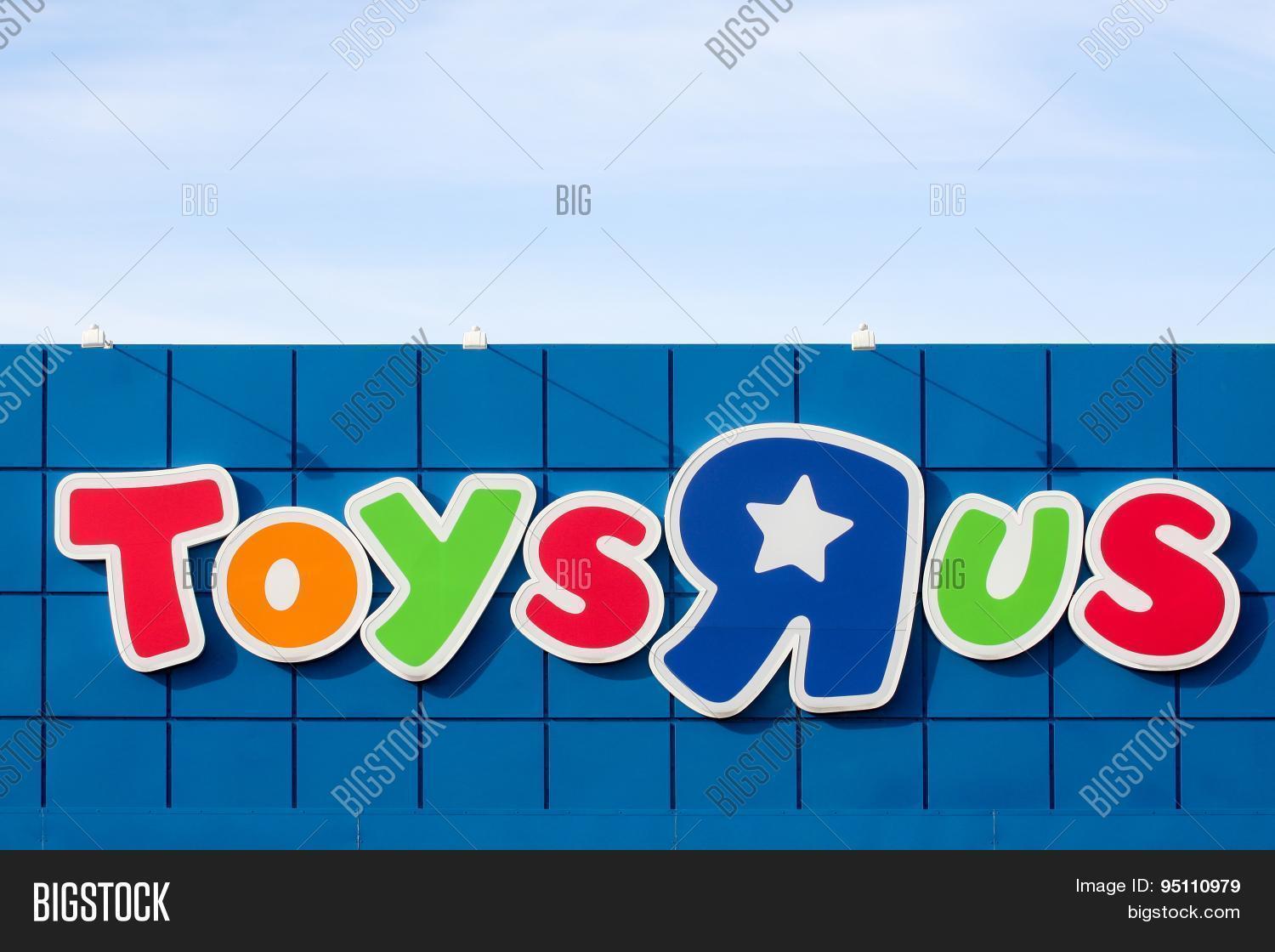 Logo Brand Toys R Us Image & Photo (Free Trial) | Bigstock