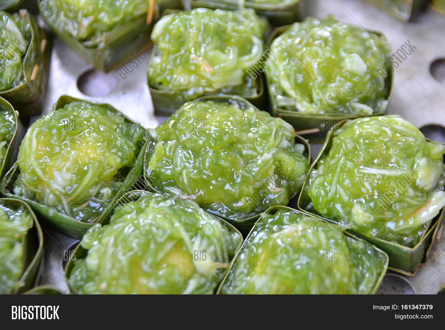 "banh Xu Xe"vietnamese Image & Photo (Free Trial) | Bigstock