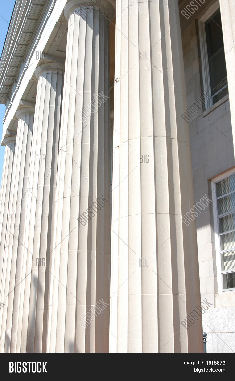 Large White Columns Image & Photo (Free Trial) | Bigstock