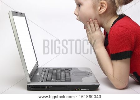 Girl Awe Looking Image & Photo (Free Trial) | Bigstock