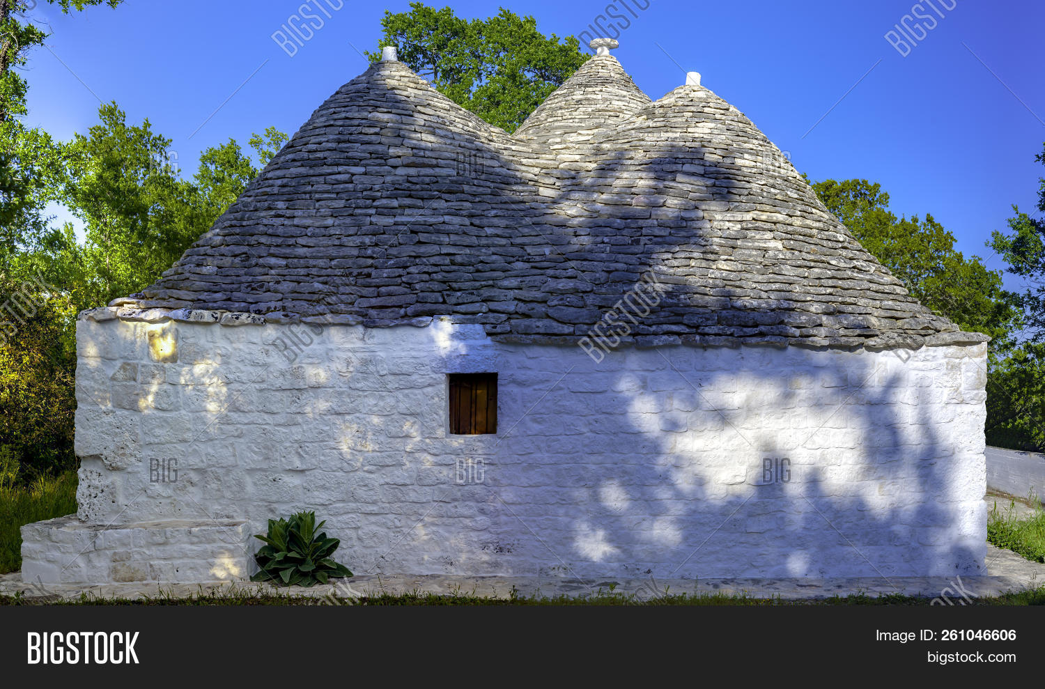 Typical Cone-shaped Image & Photo (Free Trial) | Bigstock