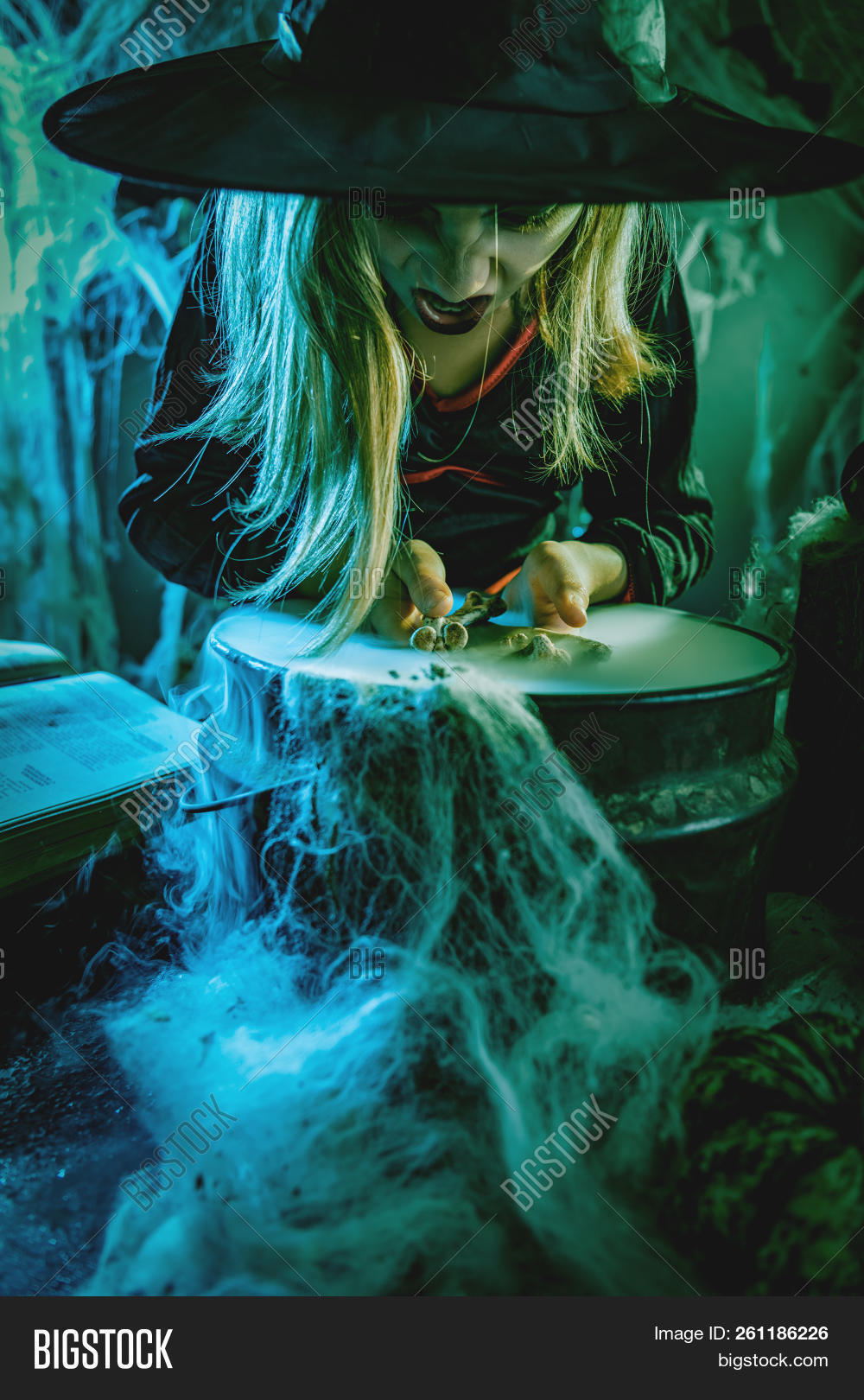 Young Angry Witch Image & Photo (Free Trial) | Bigstock