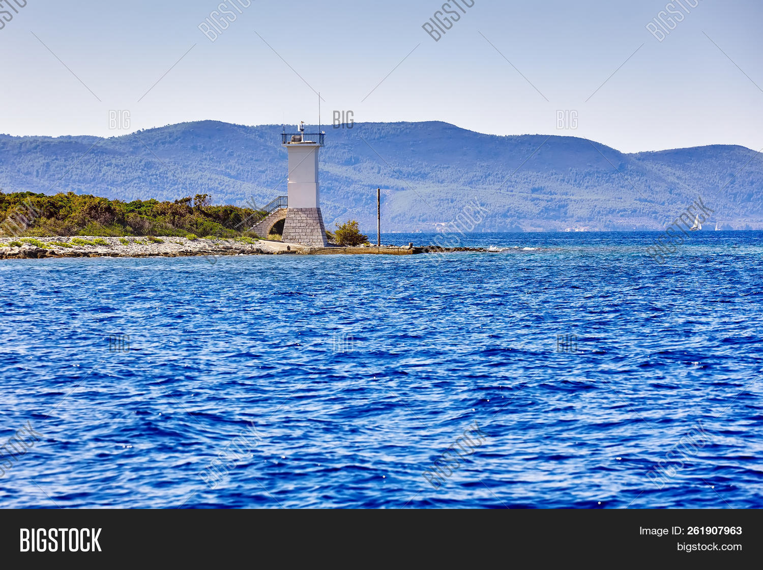 Beautiful Sea Image & Photo (Free Trial) | Bigstock