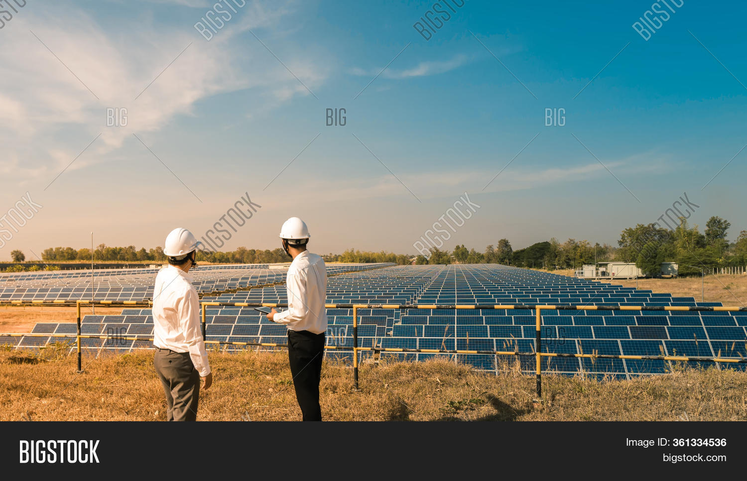 Solar Farm(solar Panel Image & Photo (Free Trial) | Bigstock