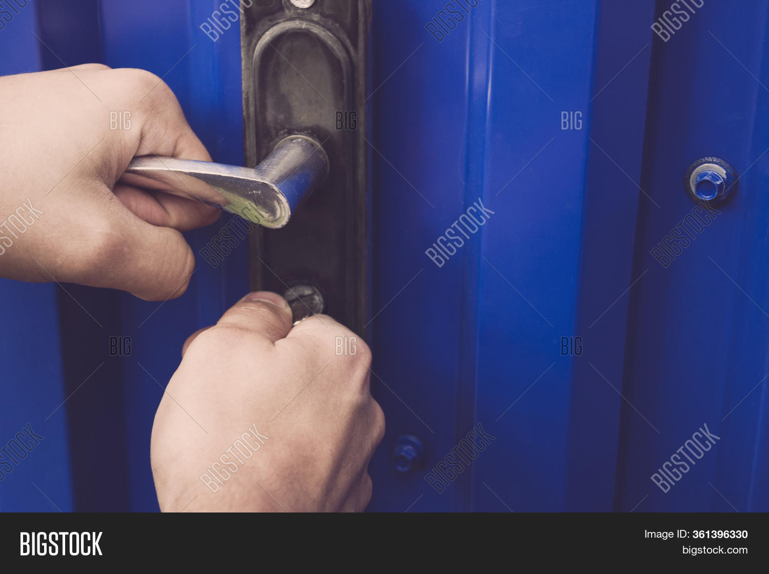 Man Holds Door Handle Image & Photo (Free Trial) | Bigstock