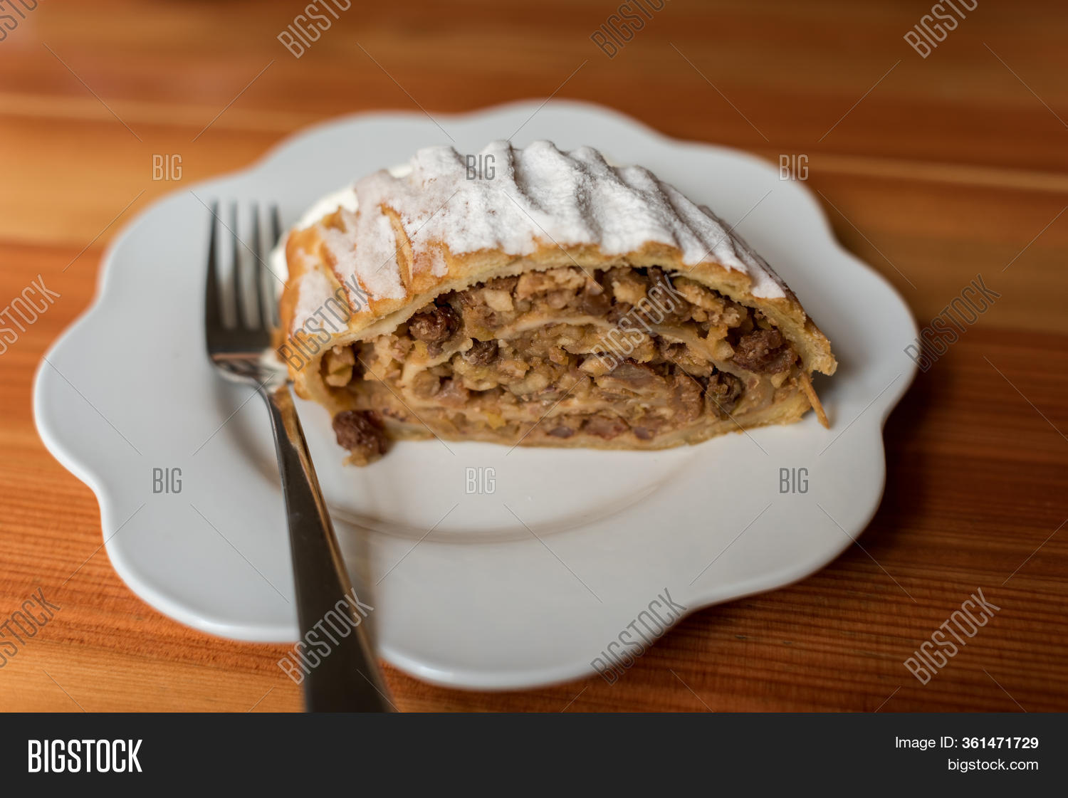 Walnut Apple Strudel Image & Photo (Free Trial) | Bigstock