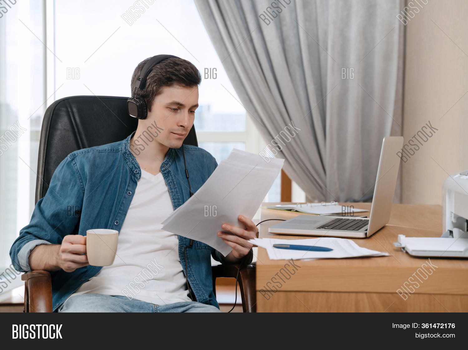 Happy Young Freelancer Image & Photo (Free Trial) | Bigstock