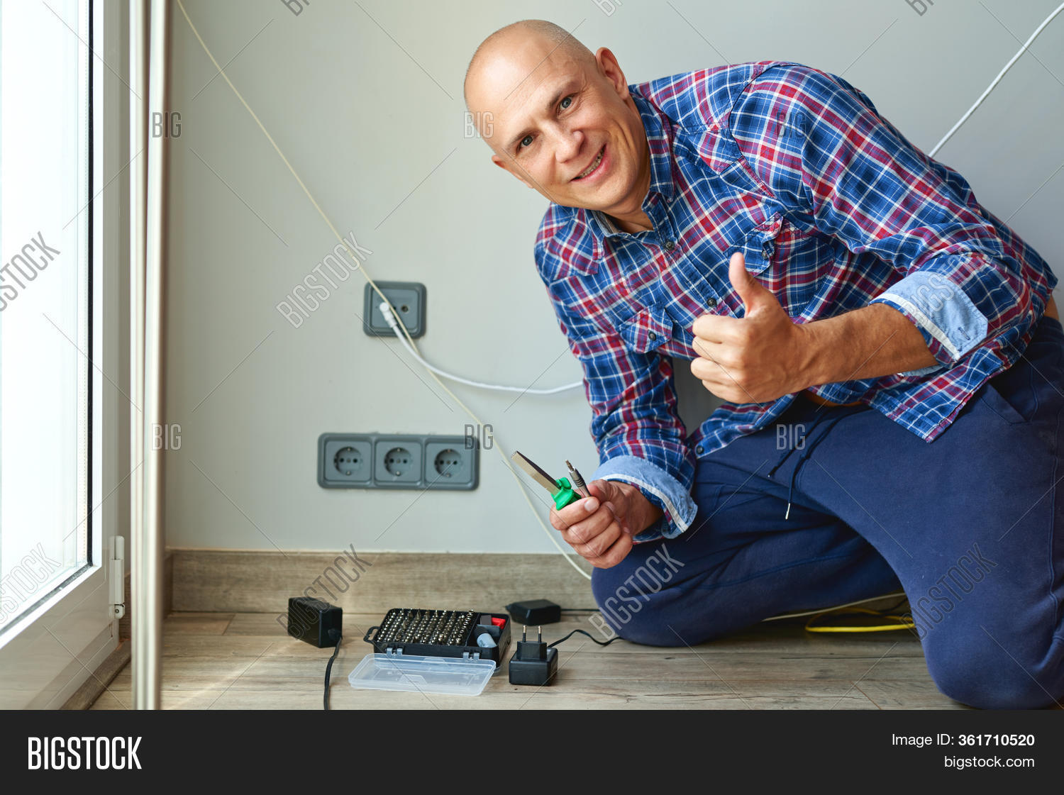 Man Installing Light Image & Photo (Free Trial) | Bigstock