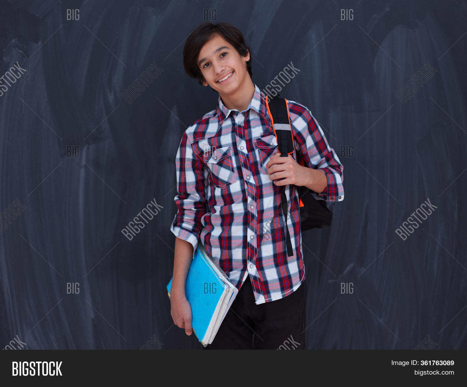 Arab Teenager Backpack Image & Photo (Free Trial) | Bigstock