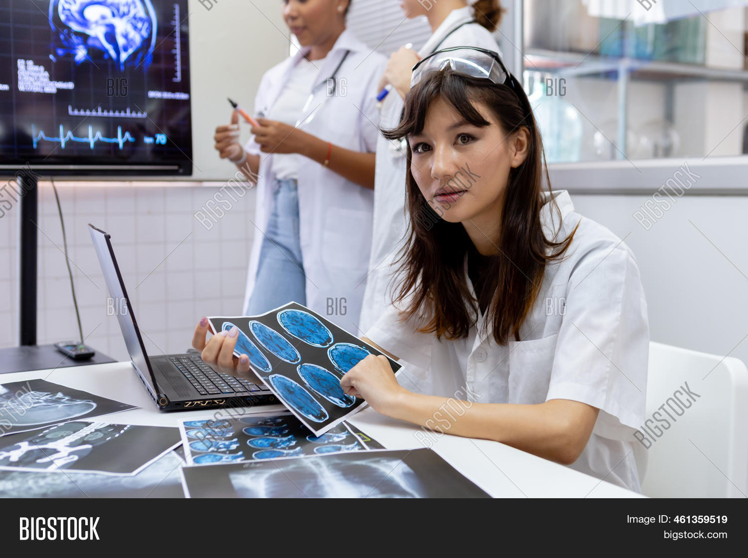 Female Medical Student Image & Photo (Free Trial) | Bigstock