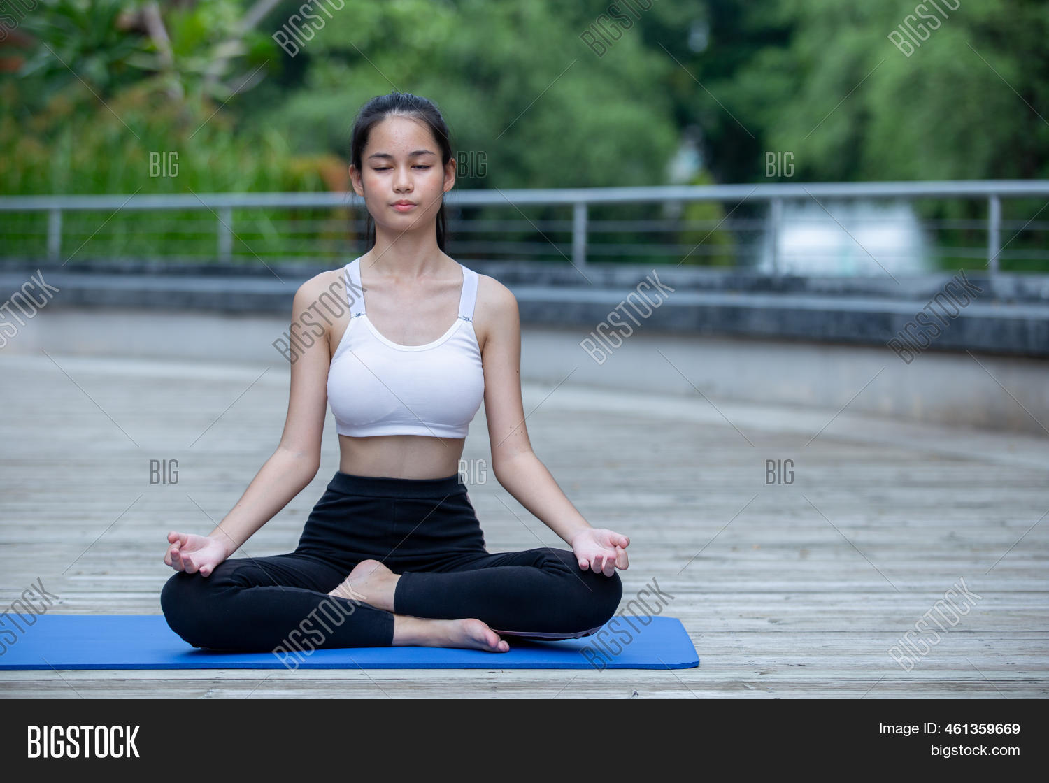 Beautiful Women Image & Photo (Free Trial) | Bigstock