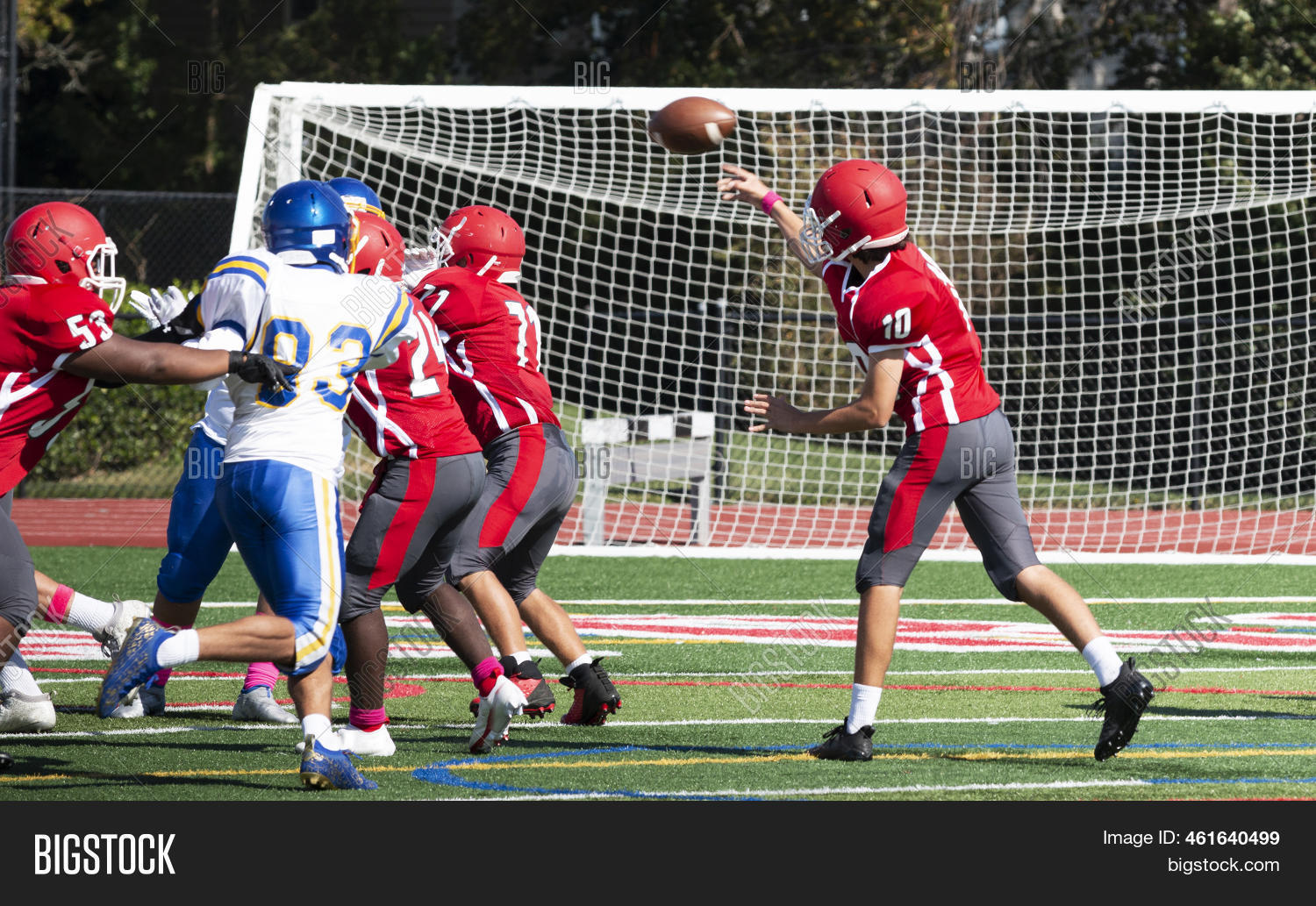 Football Quarterback Image & Photo (Free Trial) | Bigstock