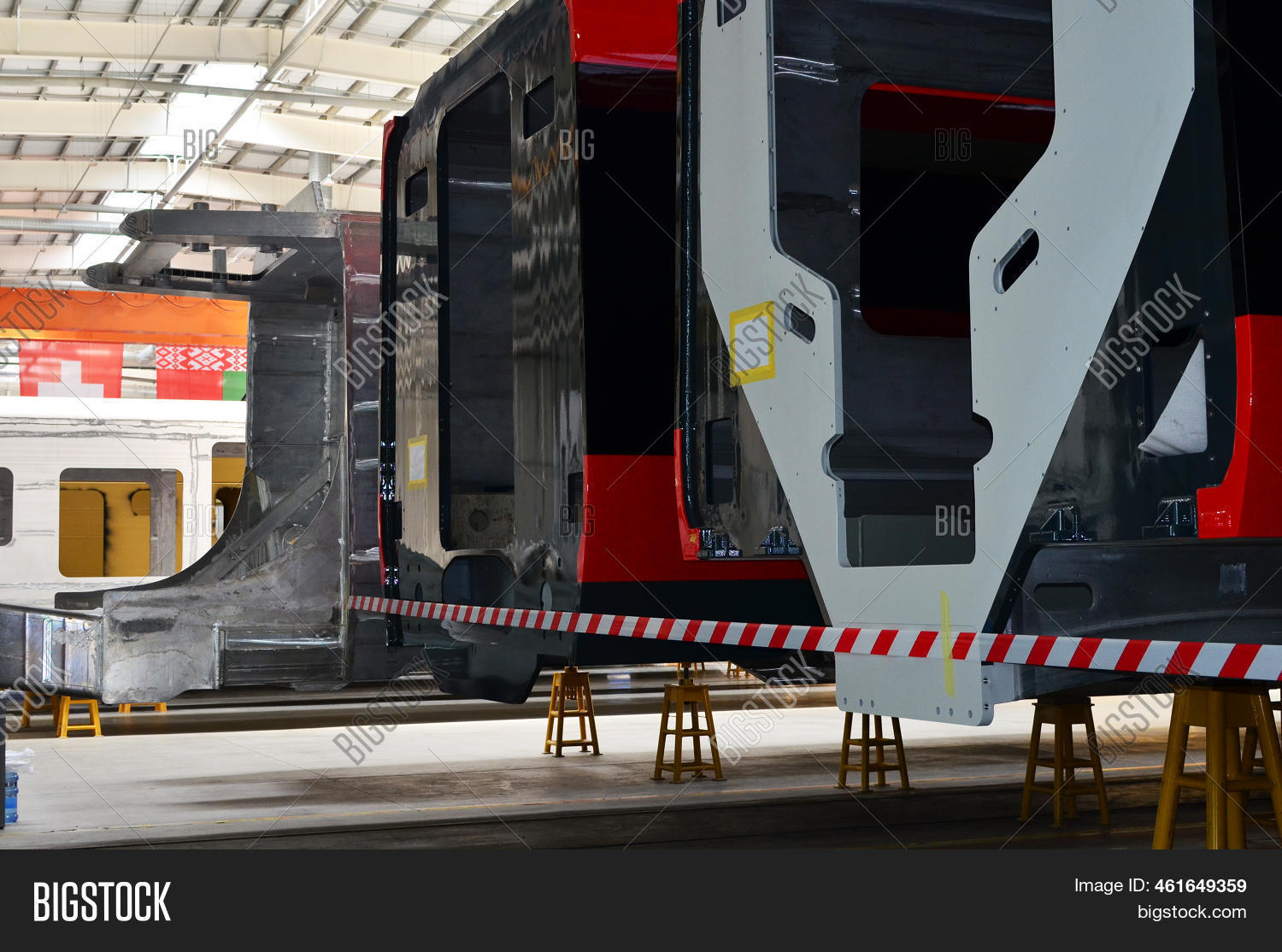 Imagen y foto Inside Rail Car (prueba gratis) | Bigstock