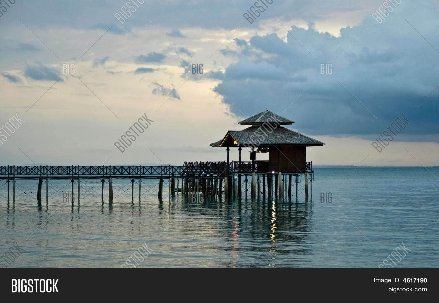 Bar Sea Image & Photo (Free Trial) | Bigstock