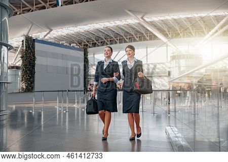 Two Flight Attendants Image & Photo (Free Trial) | Bigstock