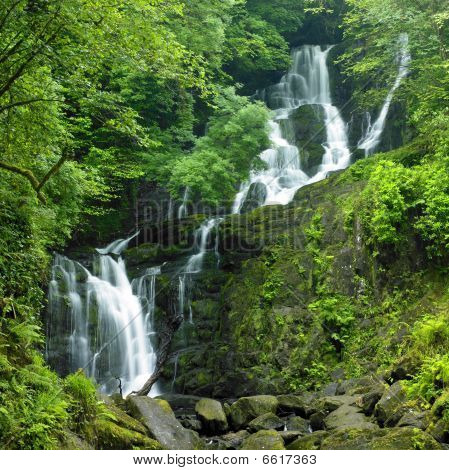 Torc Waterfall Image & Photo (Free Trial) | Bigstock