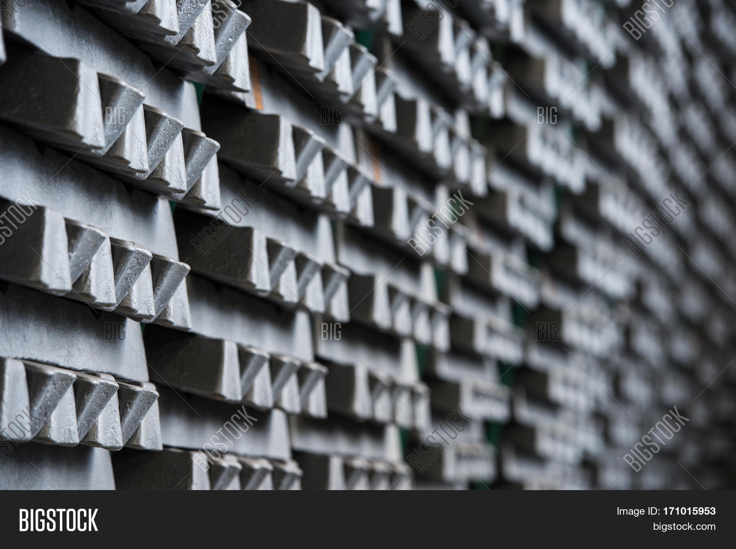 Stack Raw Aluminum Image & Photo (Free Trial) | Bigstock