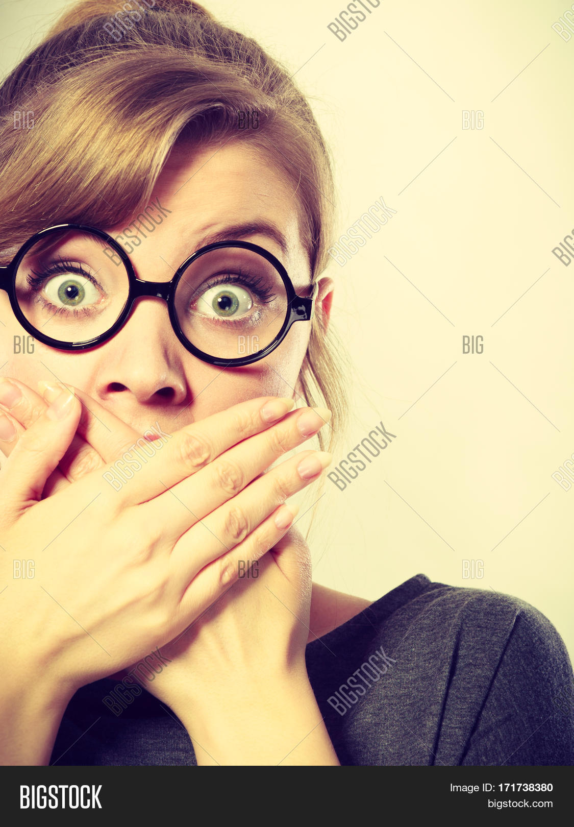 Girl Holding Her Mouth Image & Photo (Free Trial) | Bigstock