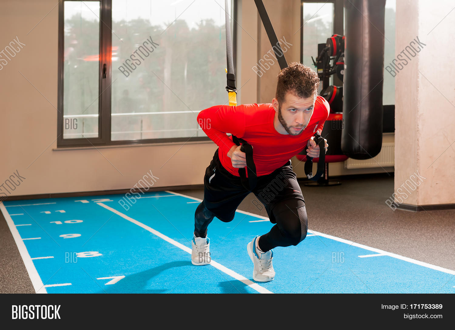 Crossfit Instructor Image & Photo (Free Trial) | Bigstock