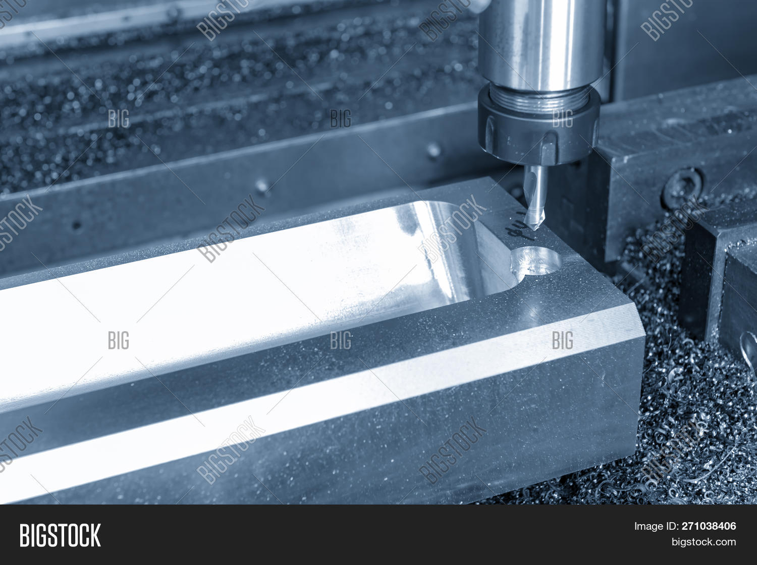 Cnc Milling Machine Image & Photo (Free Trial) | Bigstock