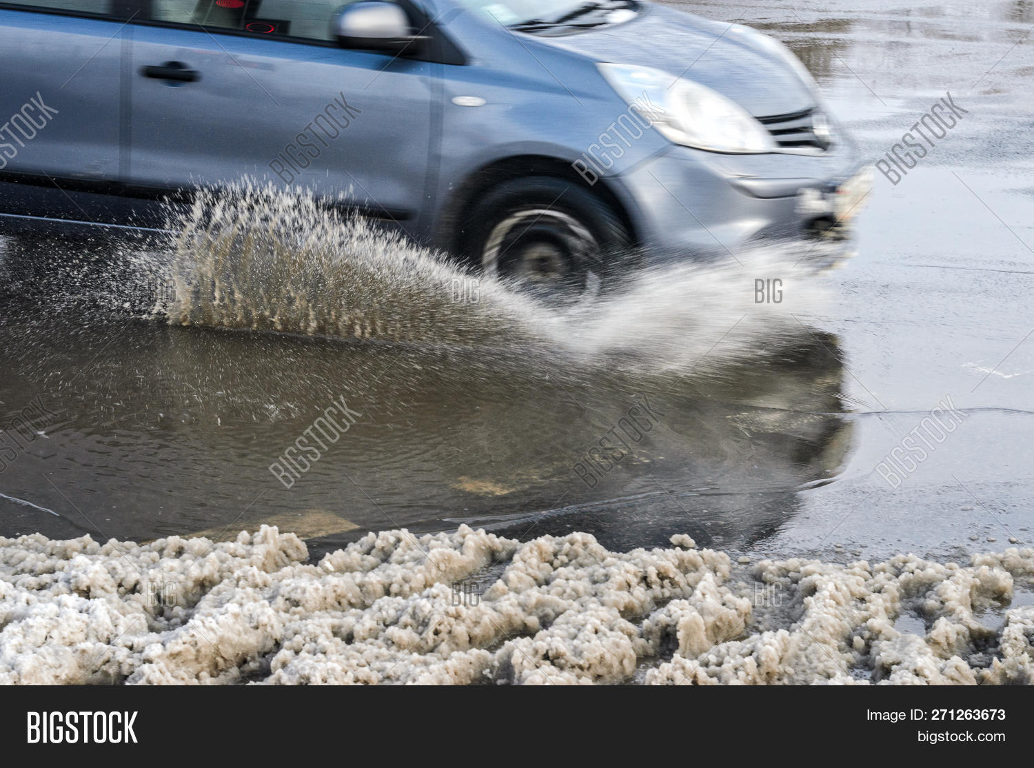 Splashes Under Wheels Image & Photo (Free Trial) | Bigstock