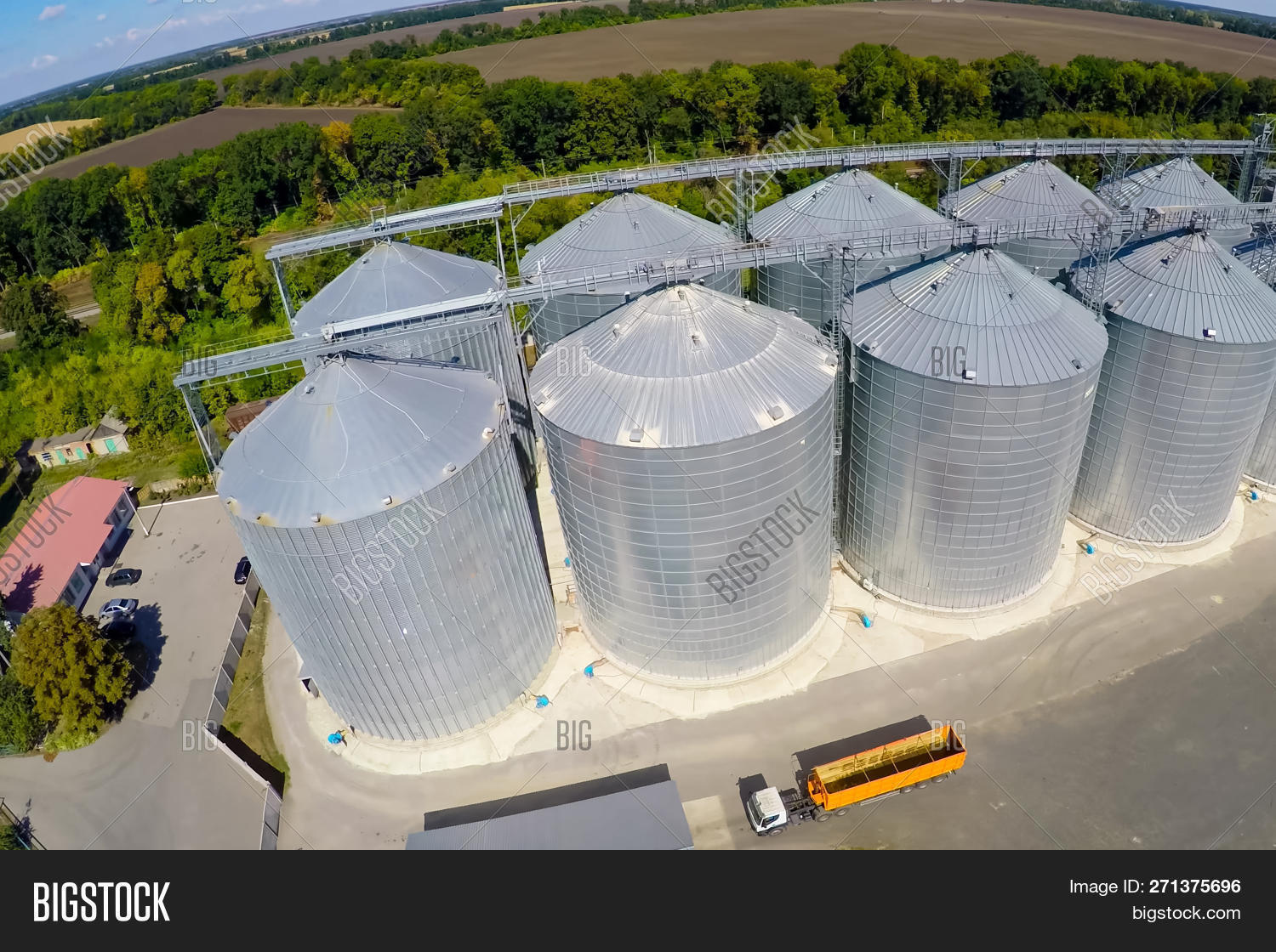 Flight Grain Terminal Image & Photo (Free Trial) | Bigstock