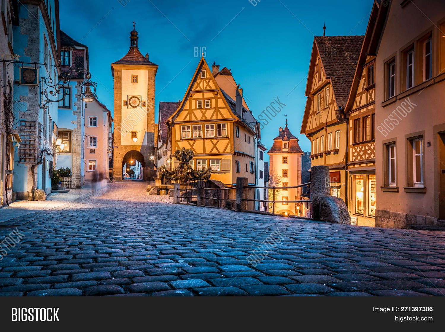 Classic View Medieval Image & Photo (Free Trial) | Bigstock