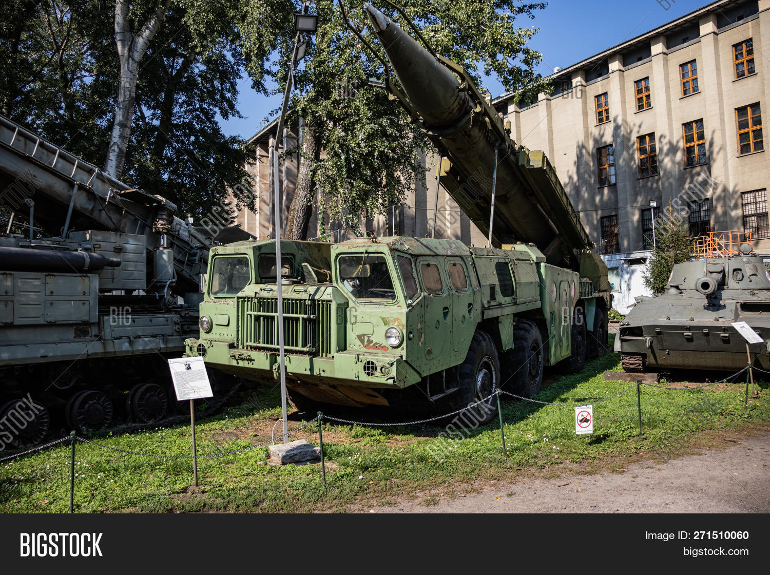 9K72 Elbrus, Soviet Image & Photo (Free Trial) | Bigstock