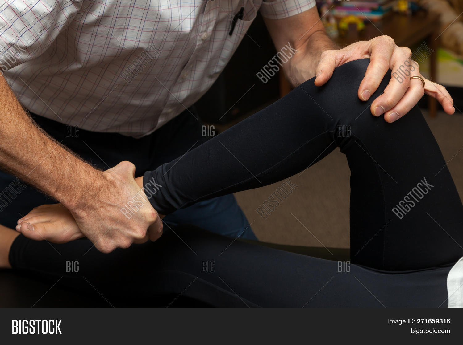 Hands Chiropractor Image & Photo (Free Trial) | Bigstock